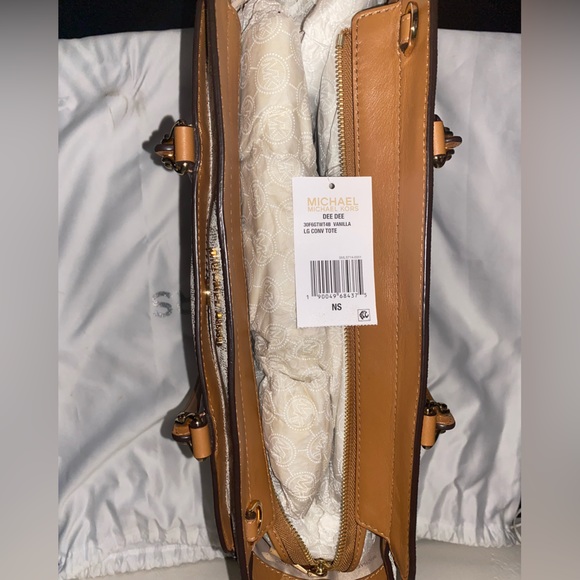 Michael Kors | Bags | Micheal Kors Dee Dee Bag | Poshmark